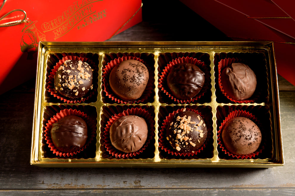 8 Piece Truffle Gift Box – Chocolate Nugget Candy Factory